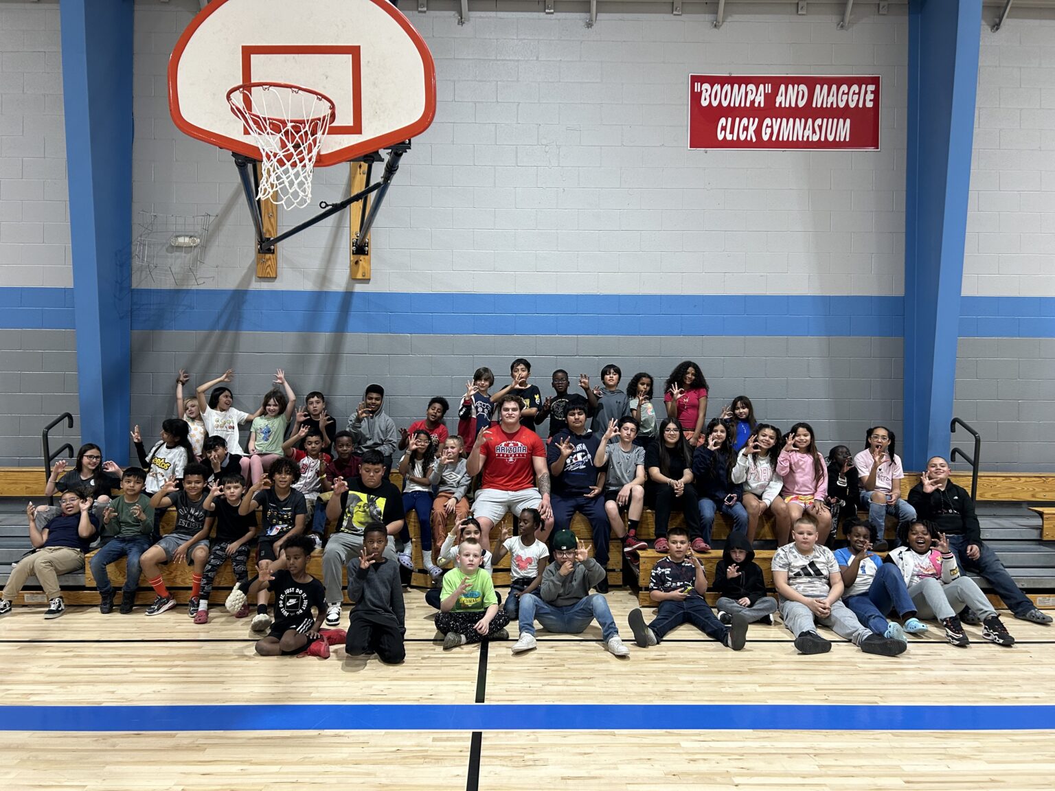 UA football player Leif Magnuson partners with BGCT – Boys & Girls Clubs